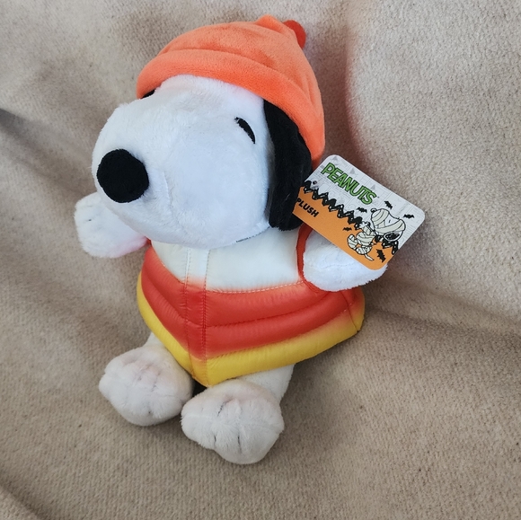 Peanuts | Holiday | Snoopy Candy Corn Puffer Jacket Peanuts Cvs ...